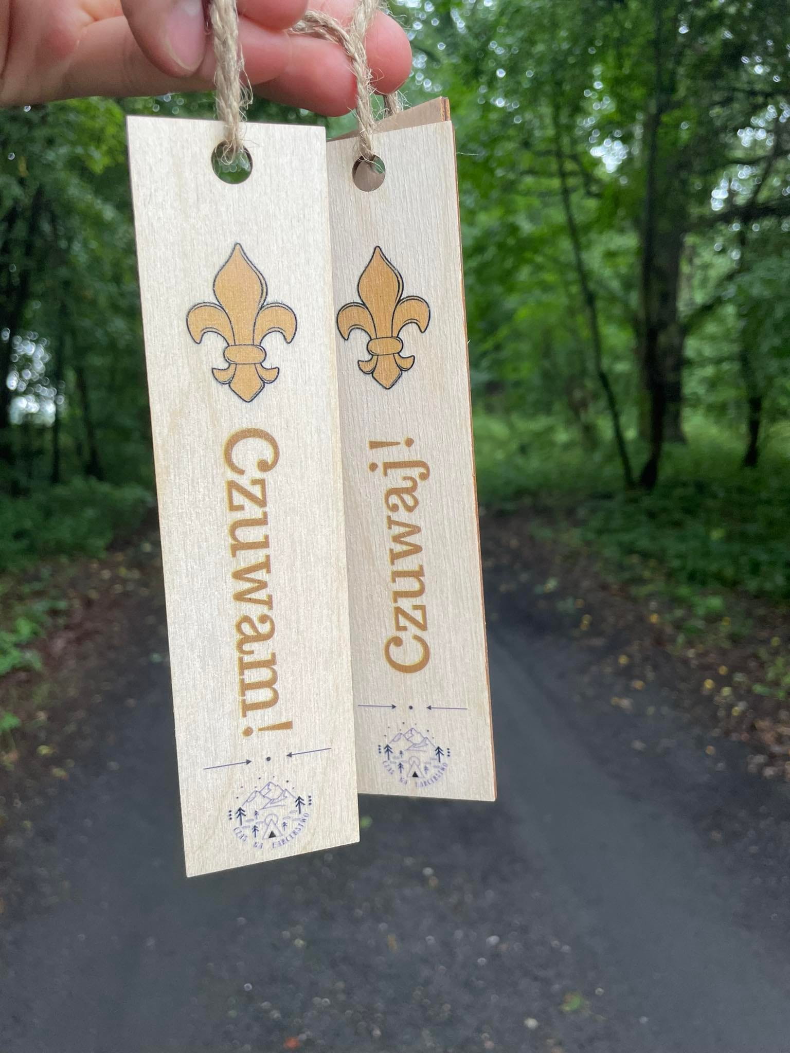 Drewniana zakładka do książki Czuwaj-Czuwam dwustronna Czas na harcerstwo